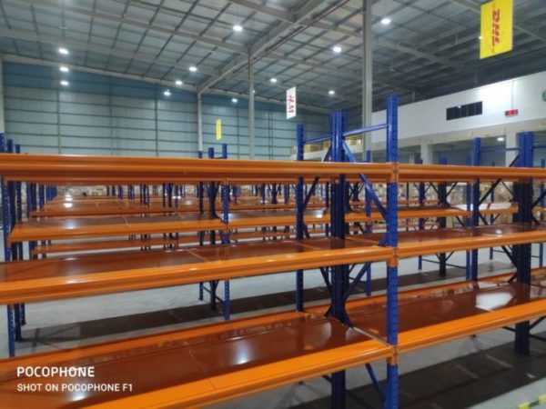 MEDIUM DUTY RACKING SYSTEM UNTUK WAREHOUSE UKURAN SEDANG