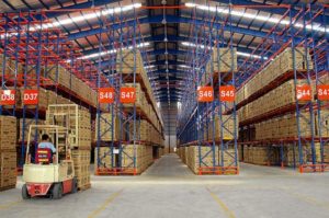 INDUSTRIAL PALLET RACKING UNTUK WAREHOUSE PABRIK