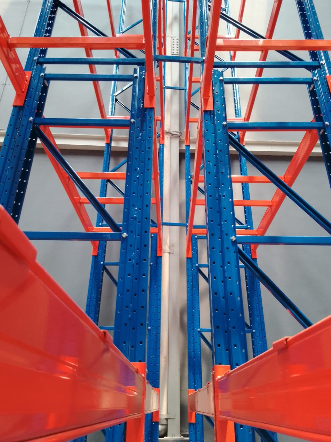 RAK GUDANG HEAVY DUTY SUPER BERAT KAPASITAS 4 TON PER LEVEL