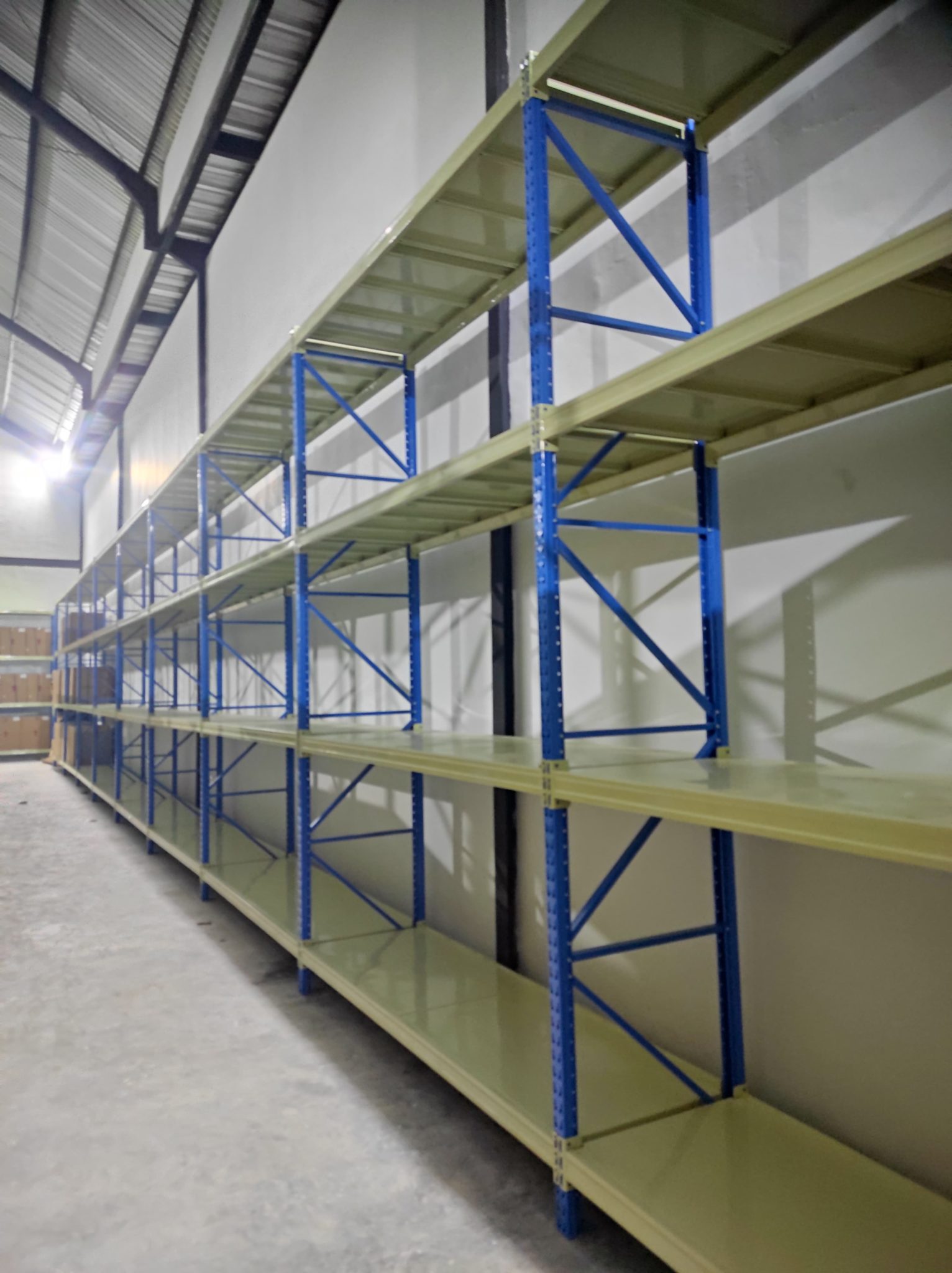 RAK MEDIUM DUTY KAPASITAS 500 KG TIPE RR-500 TINGGI 300 CM